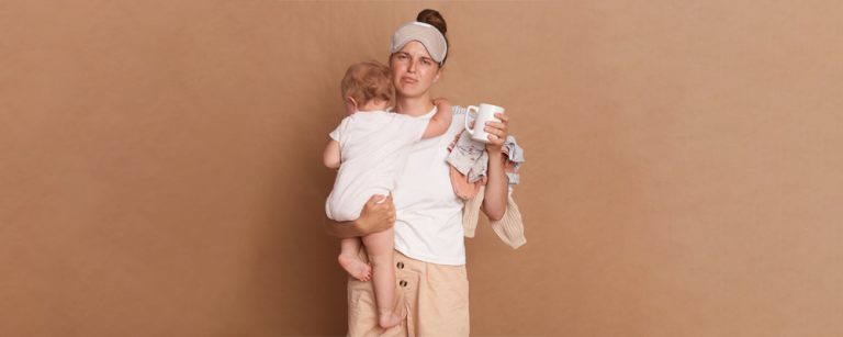 Postpartum Hives: Symptoms, Cause & Solution That Work